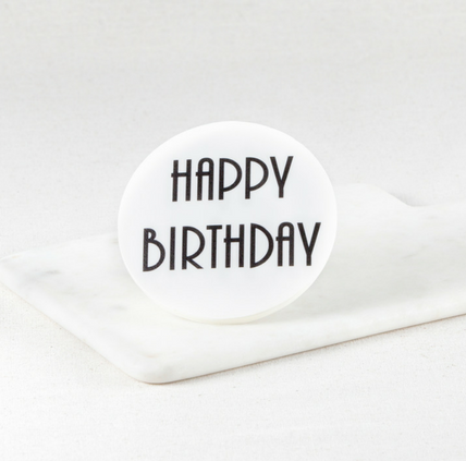 Round White Chocolate Plaque - Patisserie New York